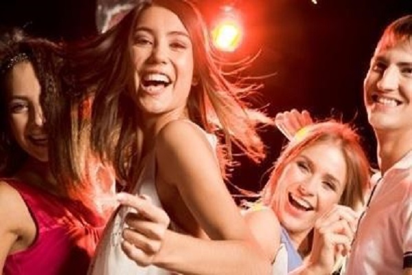 How To Organize A Party For Teenagers 