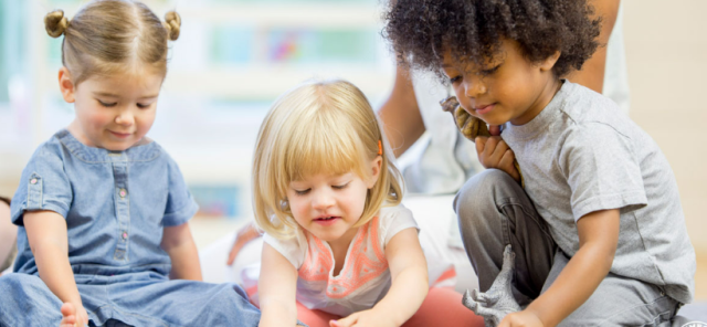 How Parents Can Foster Outgoing Behaviour in Children – Dot Environment